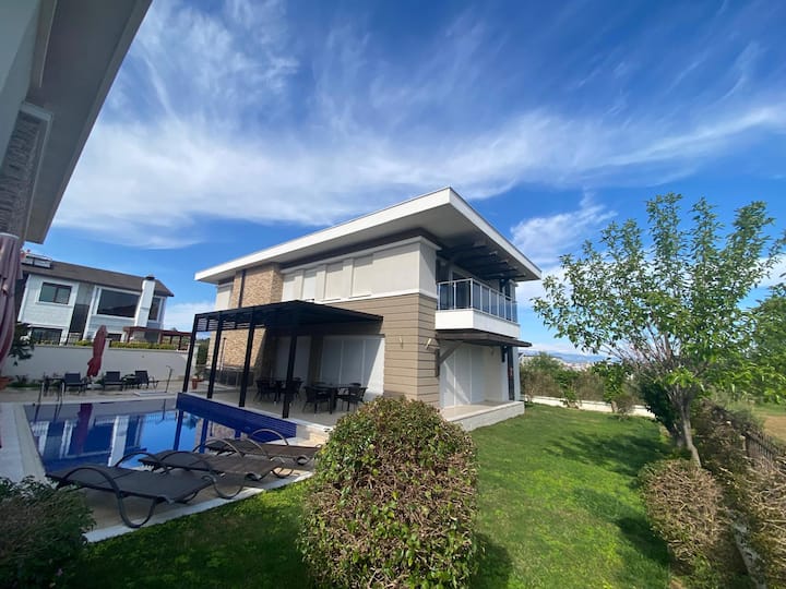 Luxury Private Villa In Side - Side