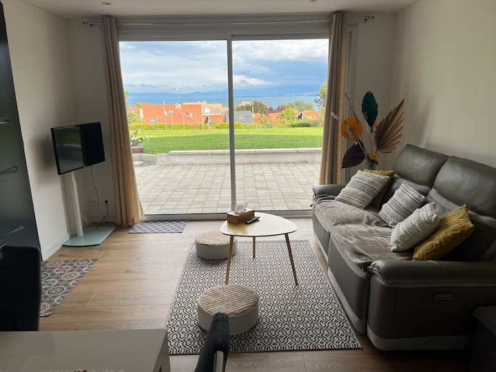 Appartement Plain- Pied. - Yvoire