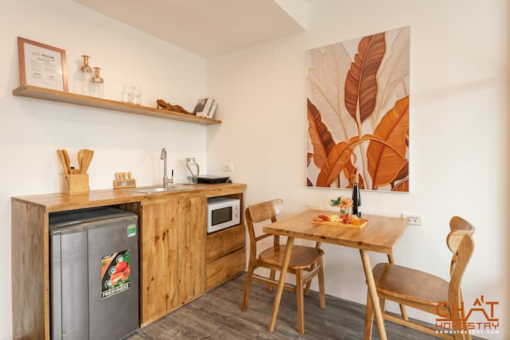 Noir & Nest | Modern 1br W/ Kitchen & Free Laundry - Hanoi