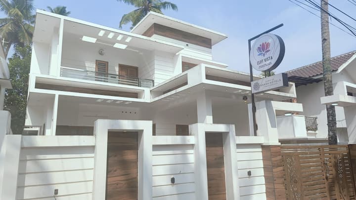 Cliff Vista By Saash Hotels - Varkala