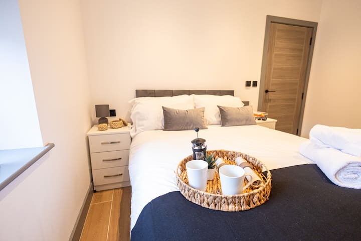 Chic 2king Bd Apt London W/ Ensuite & Pull-out Bed - Botany Bay - London