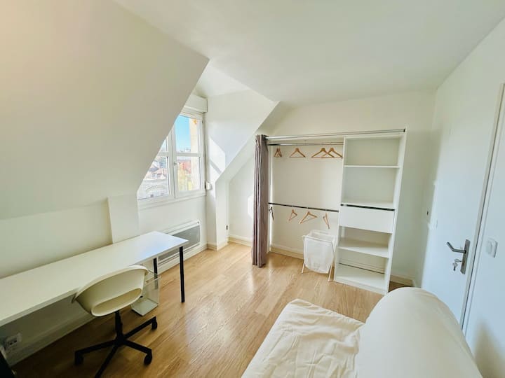 Chambre Dans Duplex De 116 M² - Seine-et-Marne
