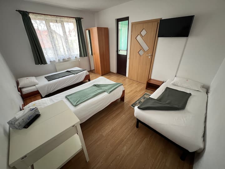 Camera 3 Pers Tw3, Baie Privata - Cluj-Napoca
