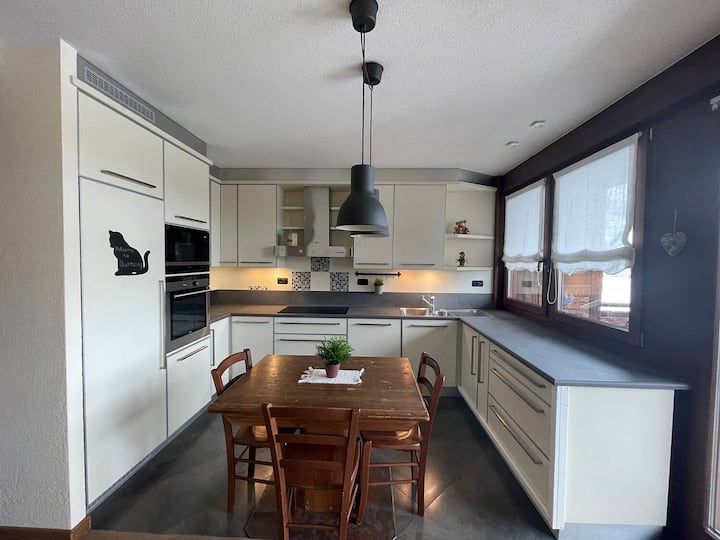 Harmony Apartment In Separate Building - Livigno