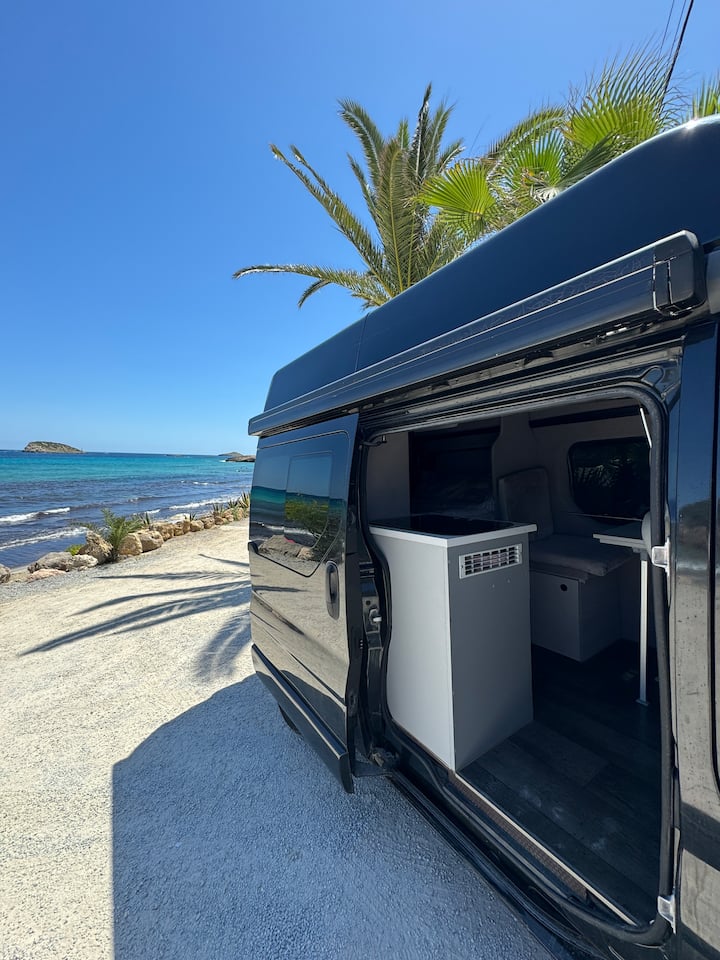 Camper Life Palma De Mallorca 4 - Majorca