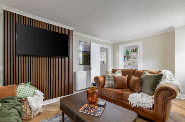 Modern Comfort In Historic Callander - Aberfoyle