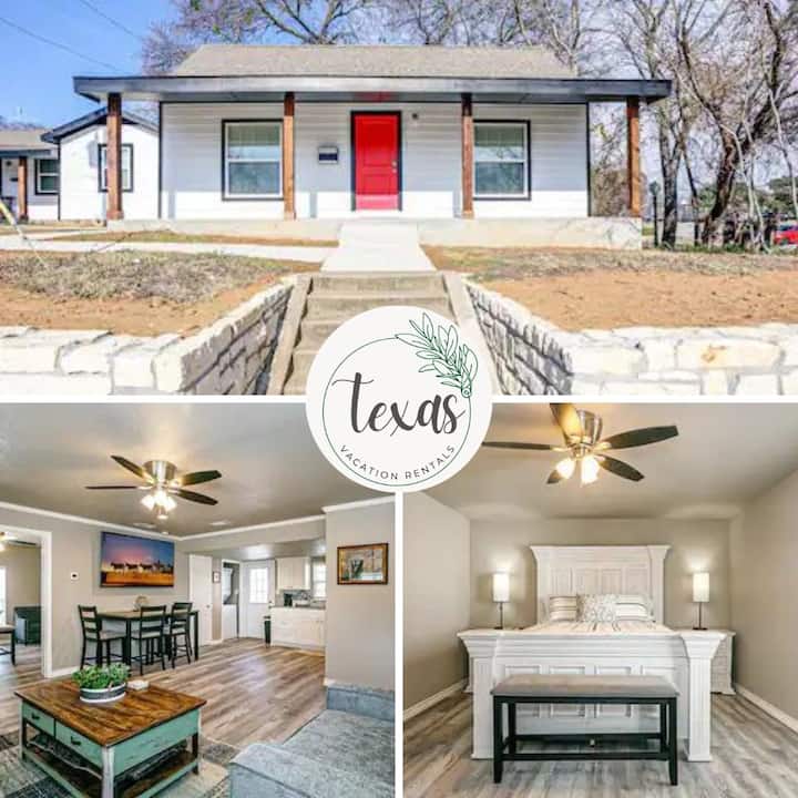 Cleburne Cottage On Buffalo Creek #1. - Keene, TX
