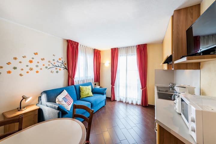 Hatha Apartment In Separate Building - Livigno