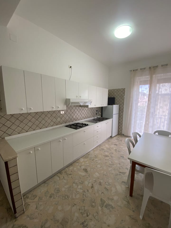 Casa Vacanze Al Centro Di Ascea - Pisciotta