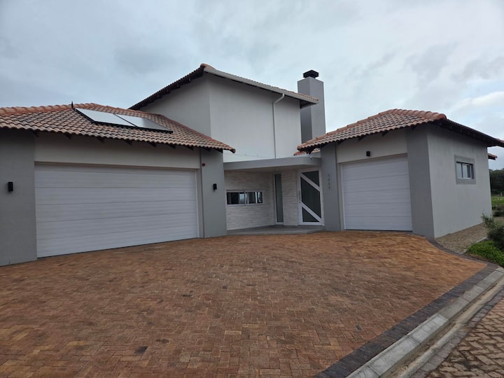 1032 On Meulen - Langebaan