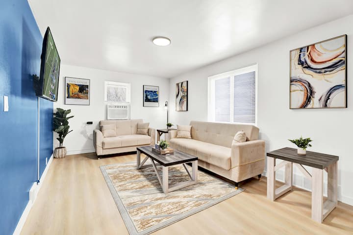Modern 1bd Auburn Loft | Near Oakland U & Shopping - Pontiac, MI