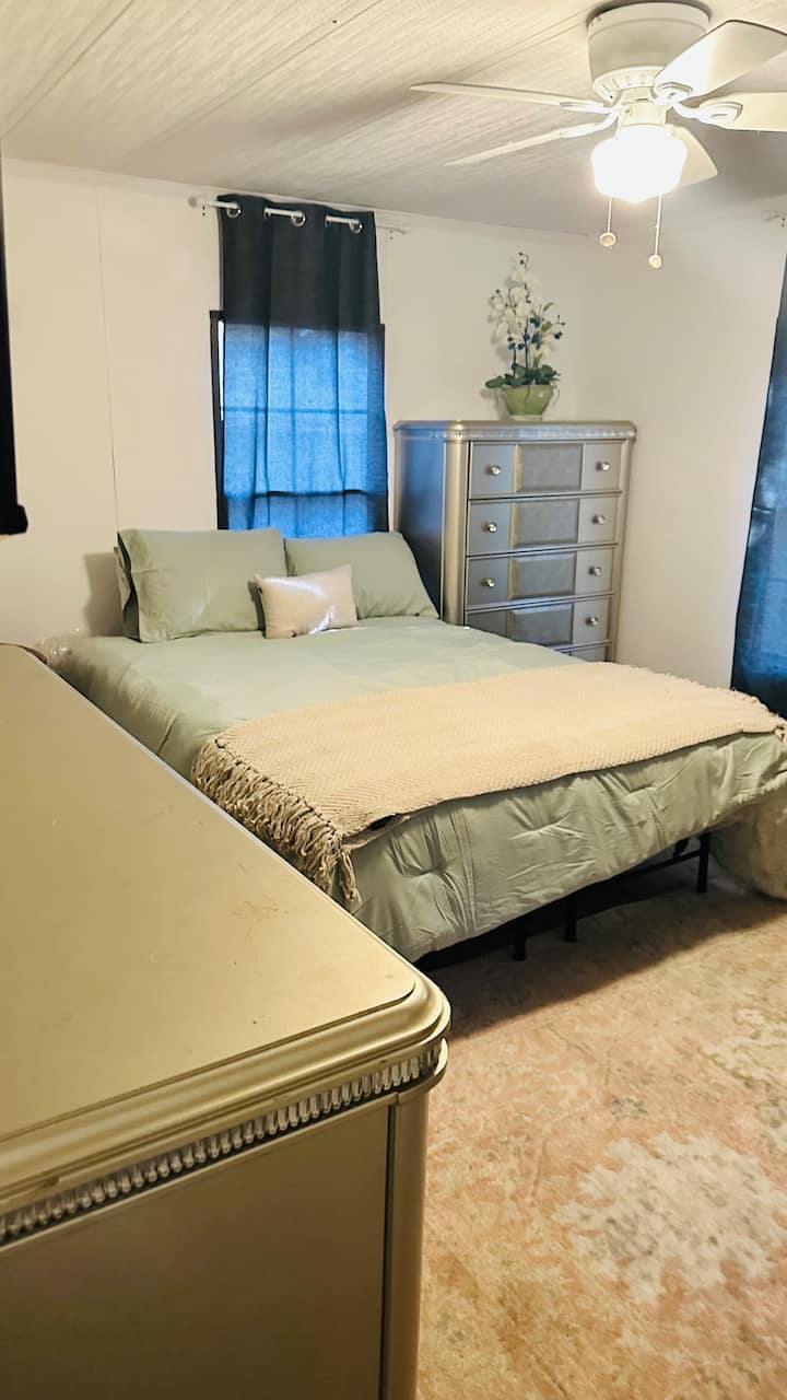 Everglade Escape In Niceville - Niceville, FL