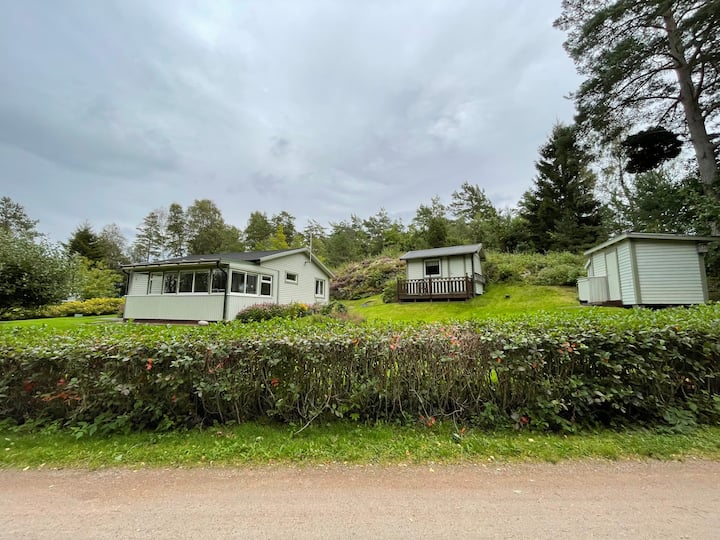 Lysekil - Brastad. Stuga För 7 P, 700 M Till Havet - Munkedal