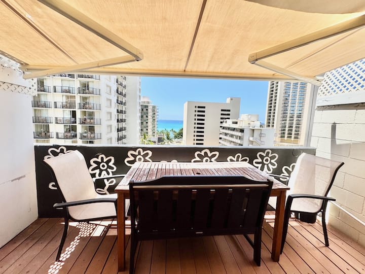 Ocean View 3 Bed/3 Bath Penthouse In Waikiki - Honolulu