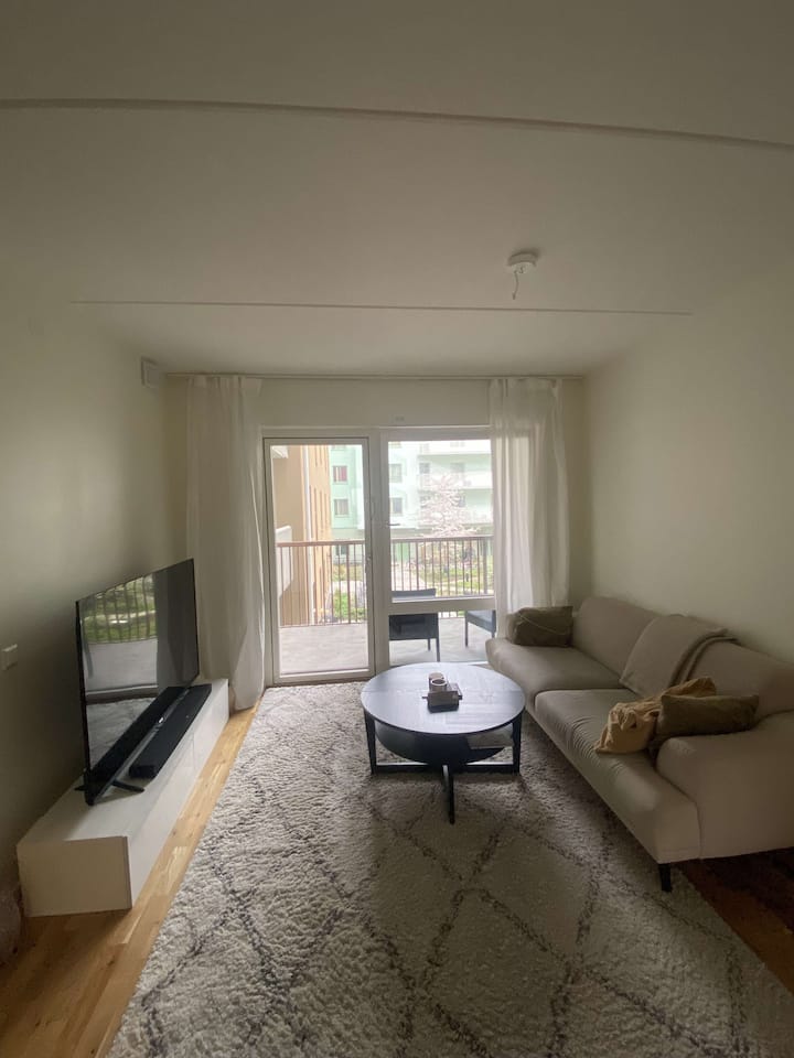 Fin Tvåa I Centrala Nacka - Stockholm