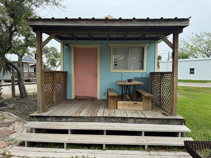 Bunkhut #2-port O'conner Tx - Port O'Connor, TX