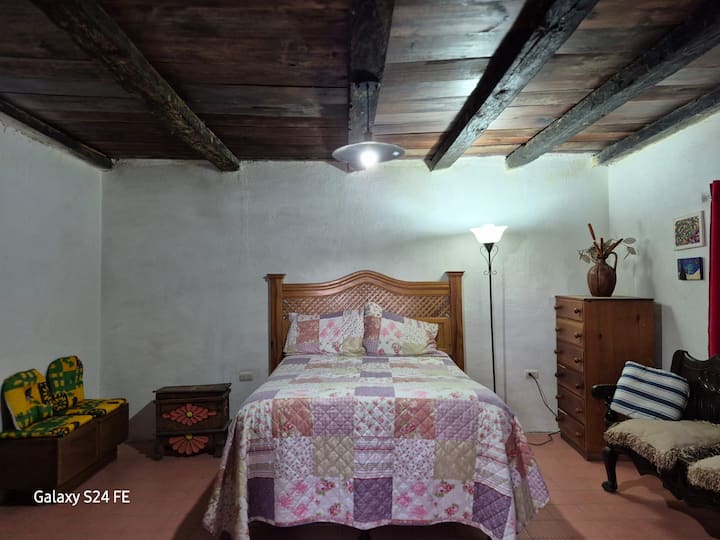 Cabaña Mágica En Bosque Urbano - Huehuetenango