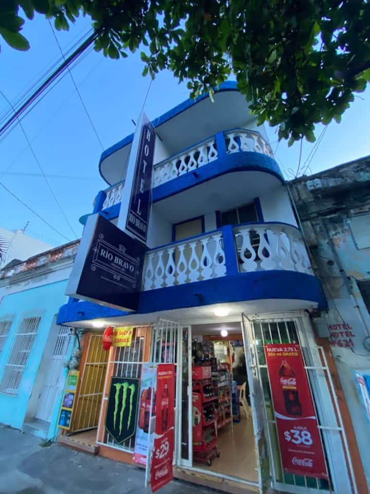 Hotel-motel Con Tienda - Heroica Veracruz