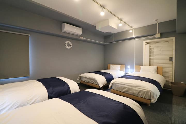 6 Min Walk From Susukino Station: Chaya Bldg. 3f - Sapporo