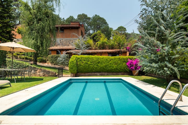Cozy House With Cooker, Pool And Near Golf Club - Valle de Bravo