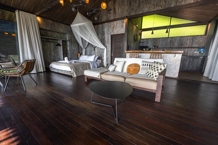 Le Chalet Munduk Iron Wood Cabin - Munduk