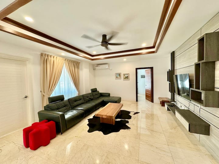 Iris Garden Apartment - Brunei Darussalam