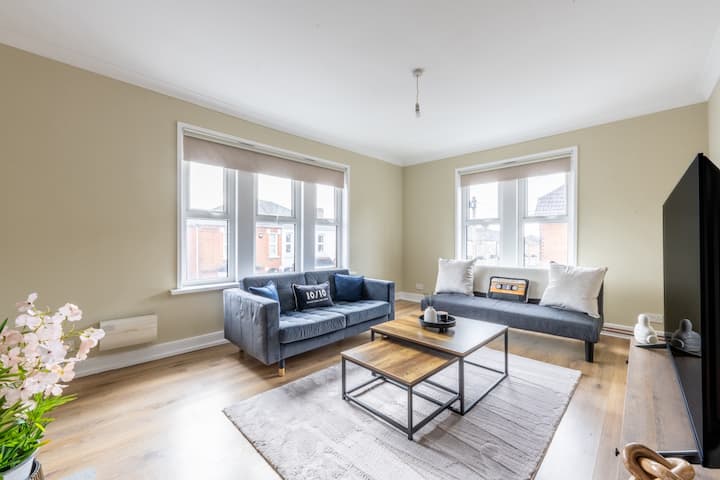 Beautiful, Spacious Central Apartment W/parking - Southampton