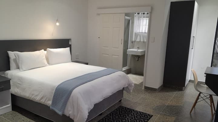 The Wishing Well Guest House - Port Edward