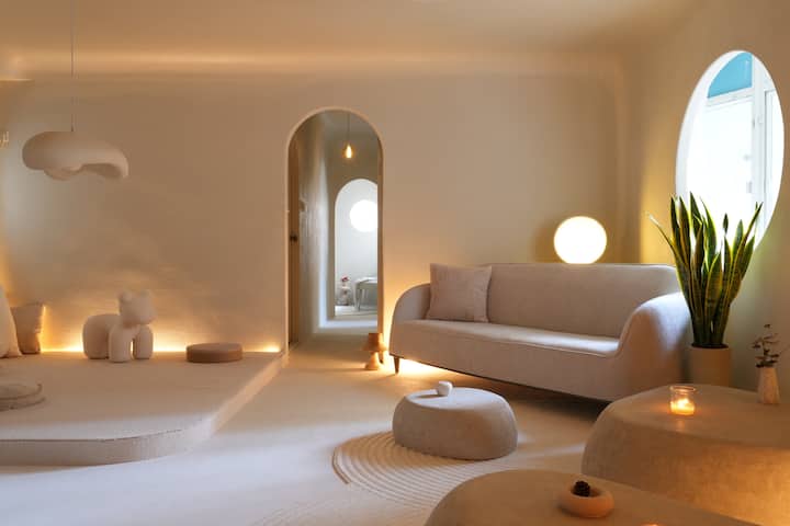 Best Location - Hk Local Experience (City Center) - Hong Kong