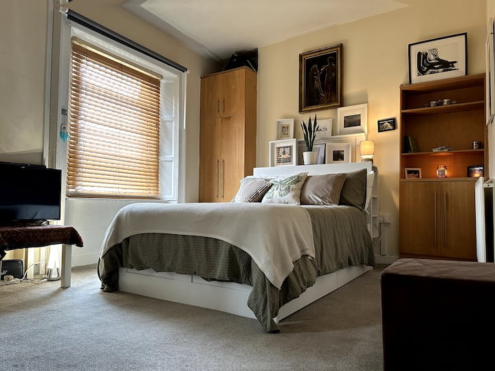 Cozy Room Near Of City Center - South Dublin