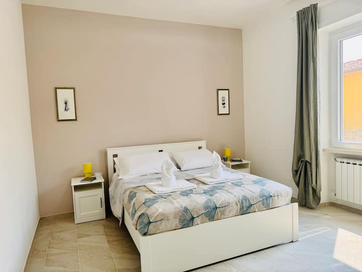 2-bedroom Apartment, Free Parking, Near The Tower - Pisa