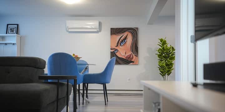 Warm And Welcoming Basement - Moncton
