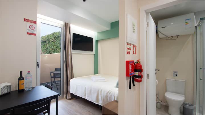 17 - Studio For Two With Terrace - Porto Moniz