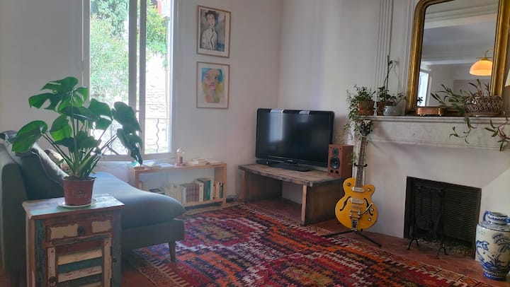 Beautiful Apartment In Bonnieux - Apt