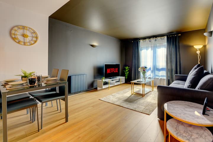 Stylish City Centre Apartment • Freeparking • Wifi - Northampton