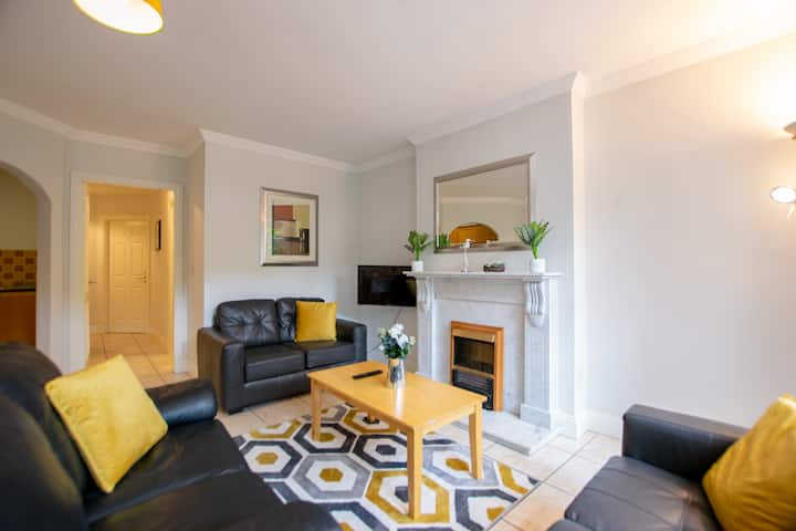 Stylish Galway City 2-bed - Galway