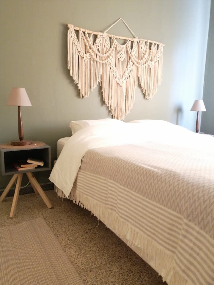 Central Location In A Quiet Neighborhood - Famagusta