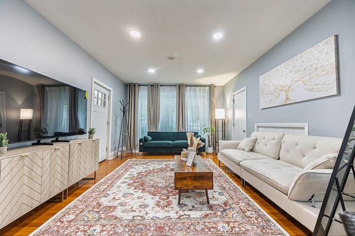 Cozy Medford Home Near Boston - Lexington, MA