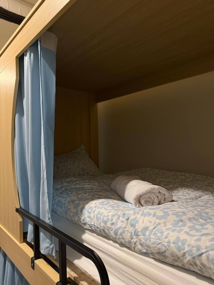 30€ Hostal Sol / Gran Vía - Madrid