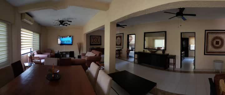 Hermosa Casa En Tequesquitengo - Tequesquitengo