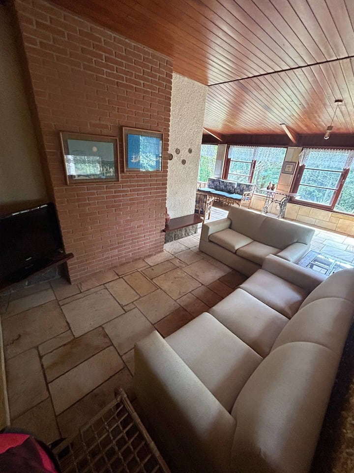 Casa Simples Em Condomínio Alto Padrão - Atibaia - Atibaia