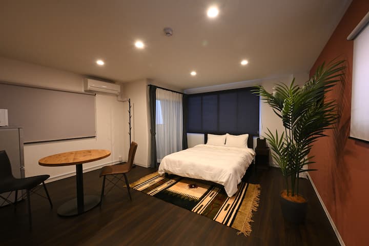 ＊1部屋貸切＊30㎡＊2名様まで宿泊可＊5階ルームwest - Osaka
