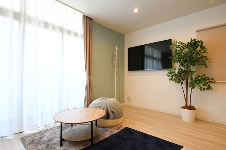 ＊1部屋貸切＊18㎡＊2名様まで宿泊可＊5階ルームeast - 大阪市