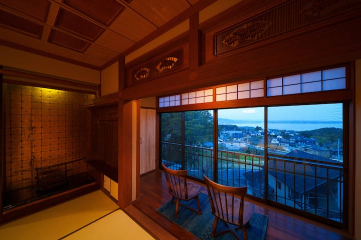 別府湾を望む古民家/地獄めぐりや別府観光の拠点に最適/Jr亀川駅から車で10分/最大8名/無料p1 - Beppu