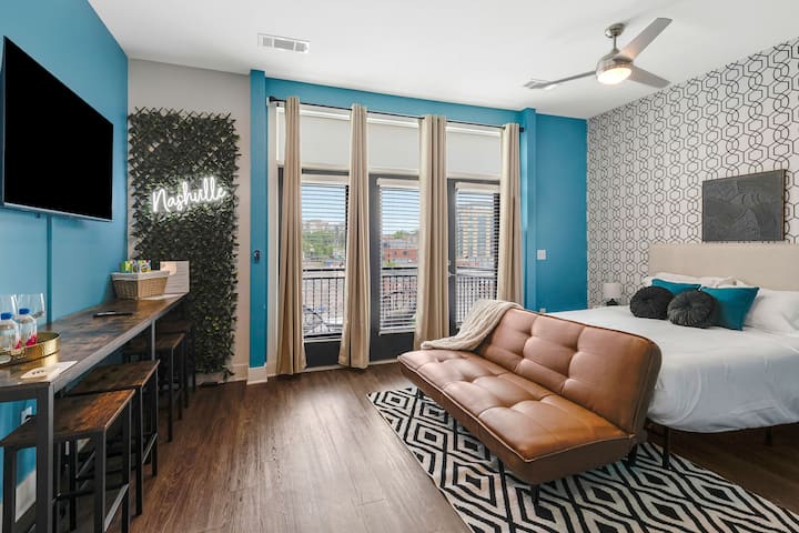 Stylish Downtown Nashville Retreat Mins To Brdway - Nashville, TN