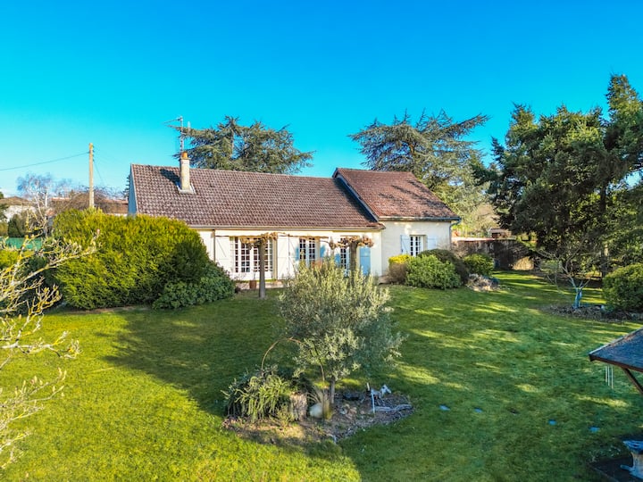 Le Repère
Maison Villerest Au Calme - Roanne