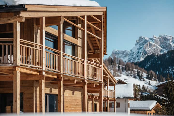 Chalet Filip - Corvara, BZ, Italy