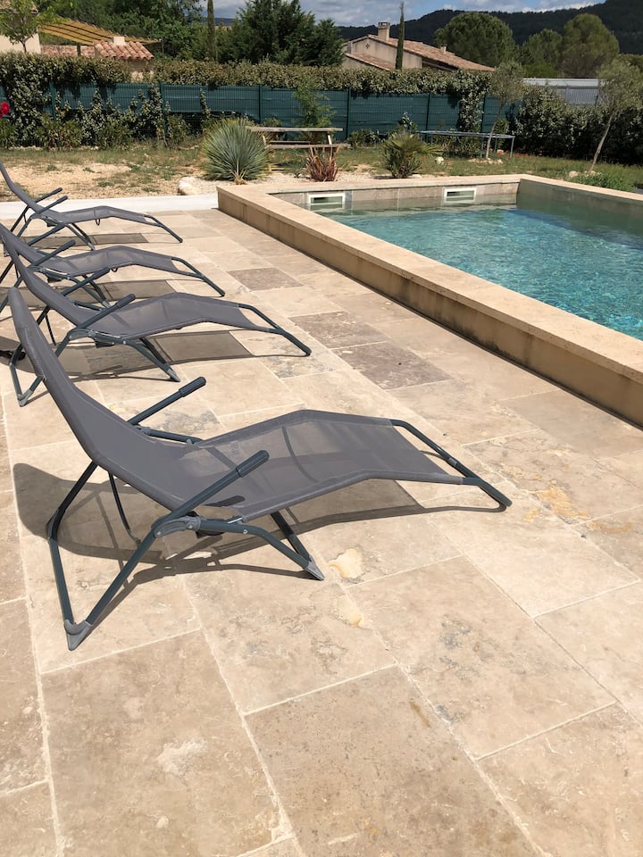 Maison Tout Confort Avec Piscine - Saint-Saturnin-lès-Apt