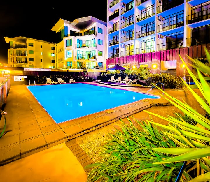 Seaside Escape, Pool & Style - Townsville