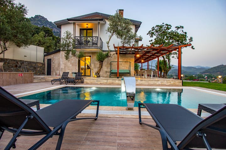 Fethiye İNlice'de öZel Havuzlu Villa Paloroid - Göcek